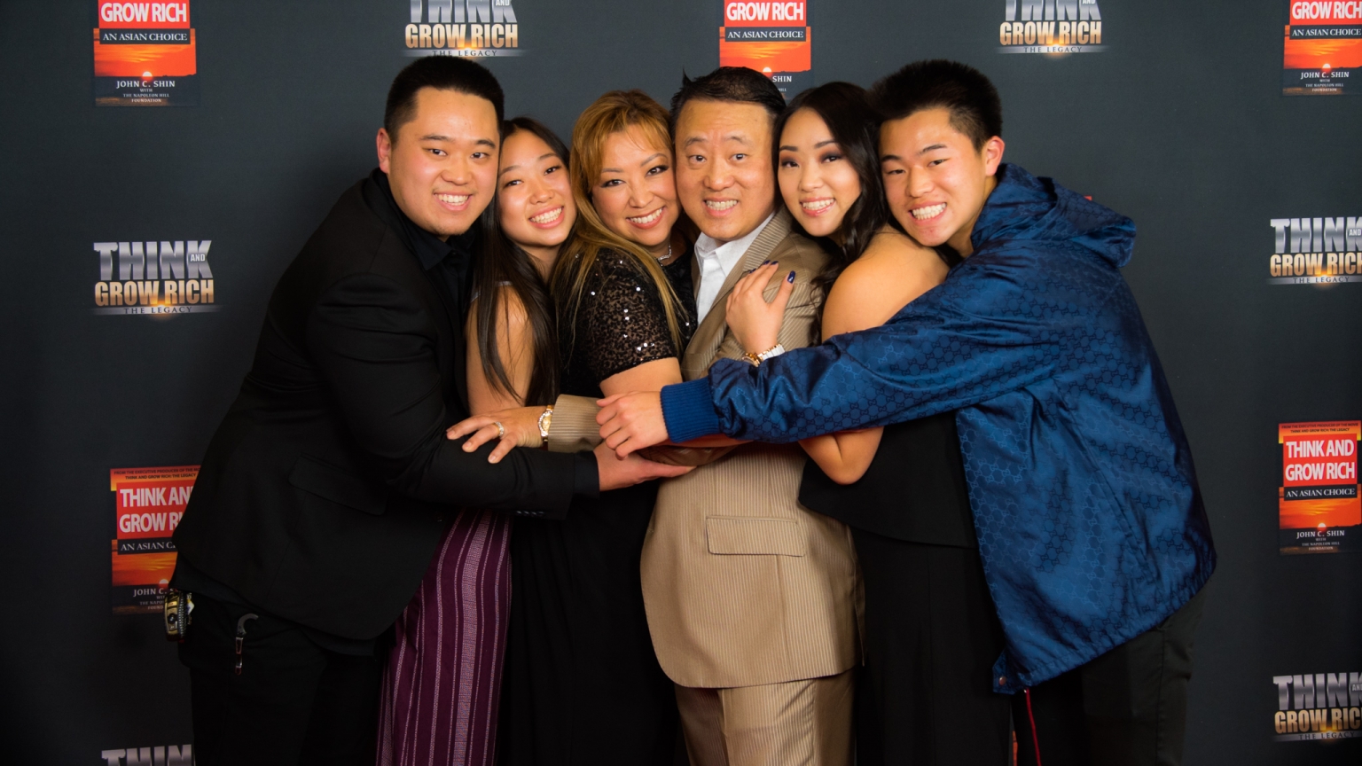JohnCShin – Entrepreneur, Speaker, Author and Investor